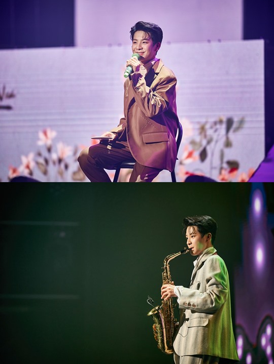 DONGWON JEONGDONGWON’s first solo concert… 3,000 audience enthusiasts ...
