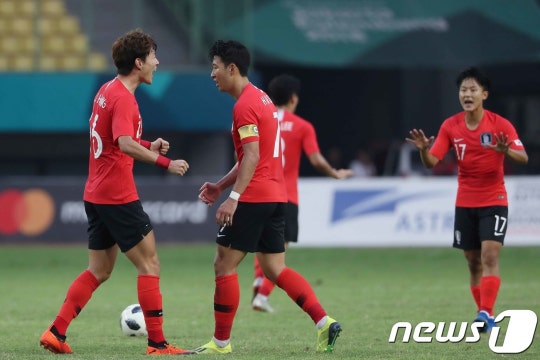 한국vs우즈벡 축구 8강전 생중계이영표 해설 Kbs 107 1위 디스패치 뉴스는 팩트다