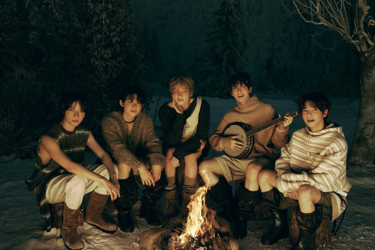 Tomorrow X Together's Japanese single 'Jikai' tops Oricon chart for ...