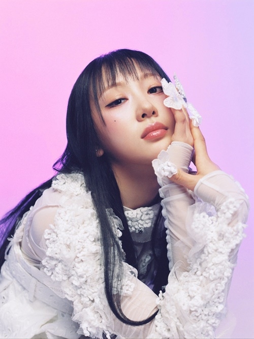 Eve Unveils First Solo Debut Song 'LOOP' Performance on 'M Countdown ...