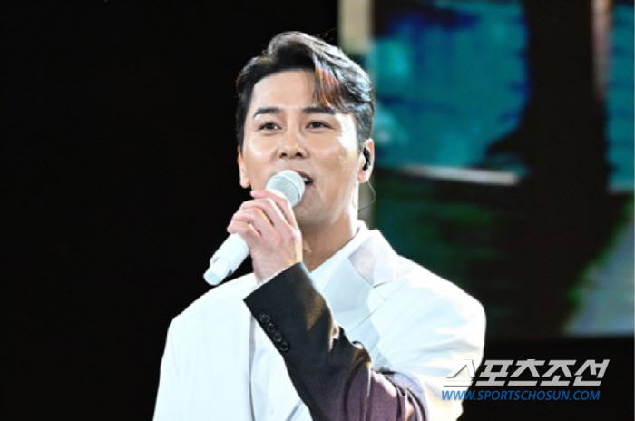 From Jang MinHo to a grand gathering of announcers, KBS is set to shine ...