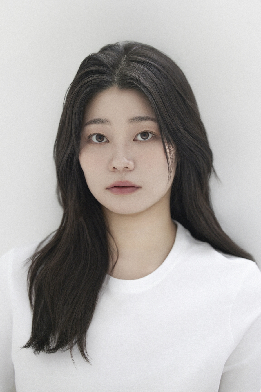Ghost Studio Signs Exclusive Contract with Actress Jeong HaDam ...