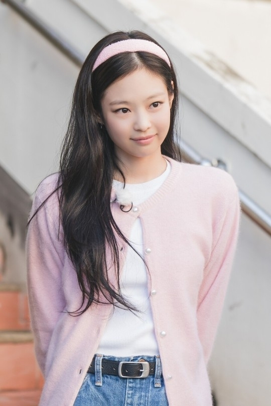 Jennie Becomes the New Star of Variety Shows: A Dazzling Comeback with ...