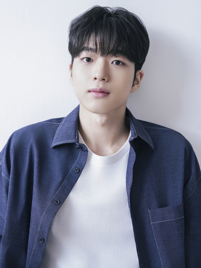 Rising Star Cha KangYun Joins Vibe Actors for a Dazzling Debut ...