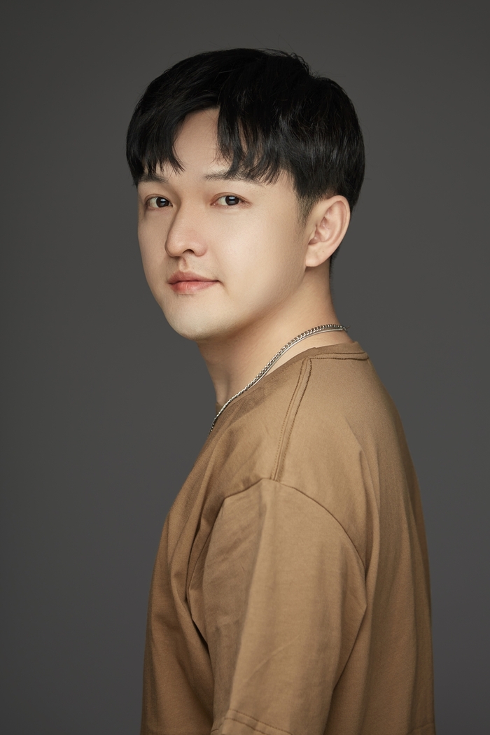 Yeonbyeon University Choi Captivates Webtoon Fans with Delicate ...