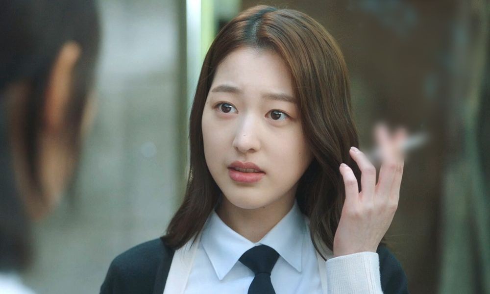 IVE Jang WonYoung's older sister, Jang DaA, has made a successful debut ...