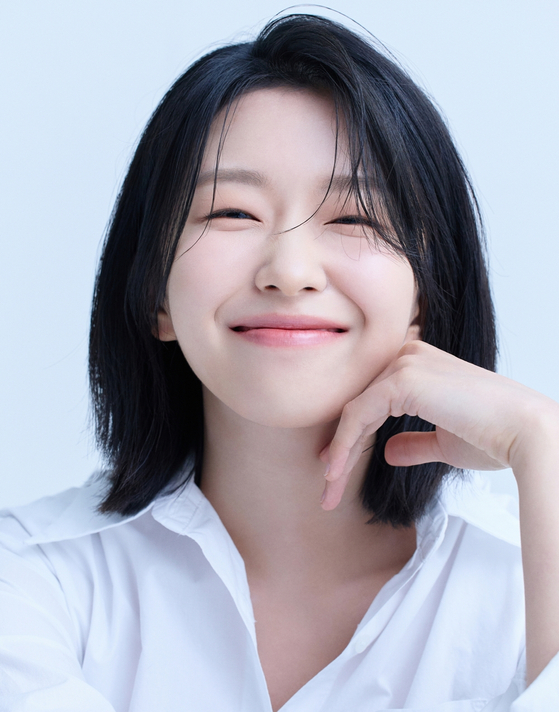 Yoon Gai, Rising as a Blue Chip in the Advertising Industry! The MZ ...