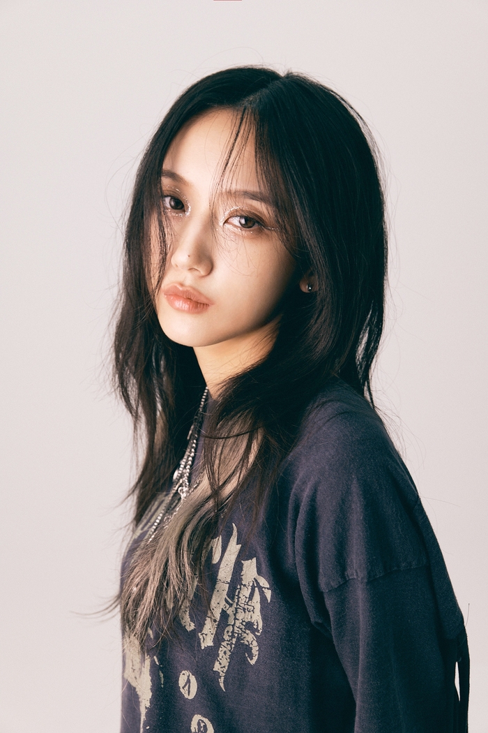 Seori's Musical Evolution: From Dreams to "Fake Happy" - Kpopmap