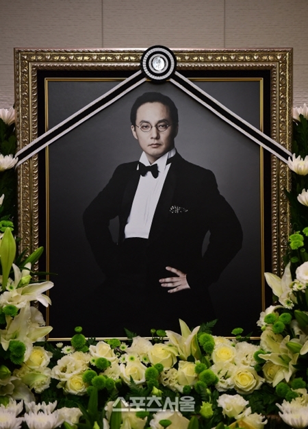 Shin Hae Chul 10th Anniversary Memorial Program, Special Tributes by ...