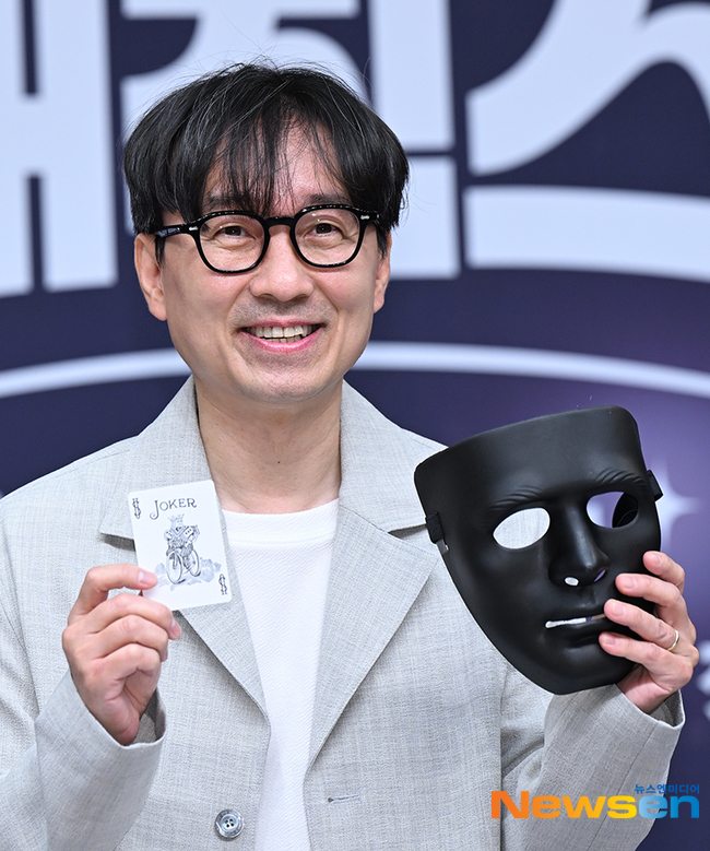 Jang HangJun Shares His Thoughts on Filming 'The Magic Star': "An Astonishing and Enjoyable ...