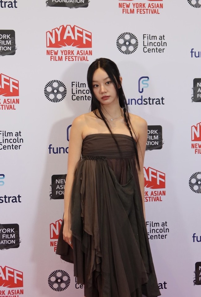 Lee HyeRi Wins Rising Star Award at New York Asian Film Festival ...